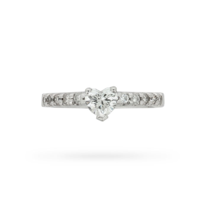 Modern Heart-Shaped Diamond Solitaire Engagement Ring with Set ...